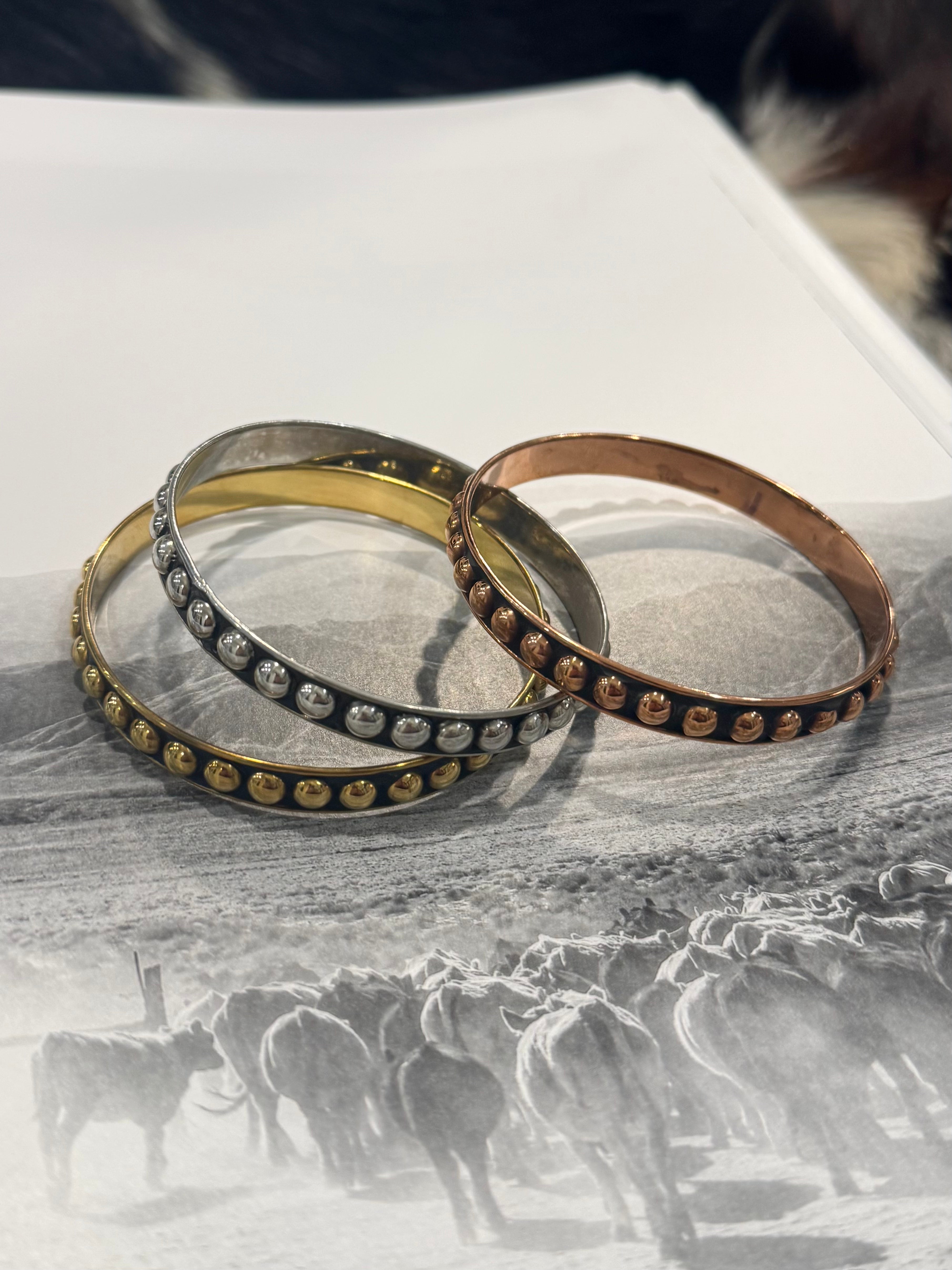 Tri Color Bubble Bangles – The Vintage Pony